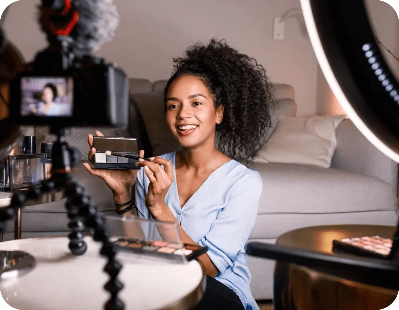 F-Commerce has a complete TikTok training session and service capability